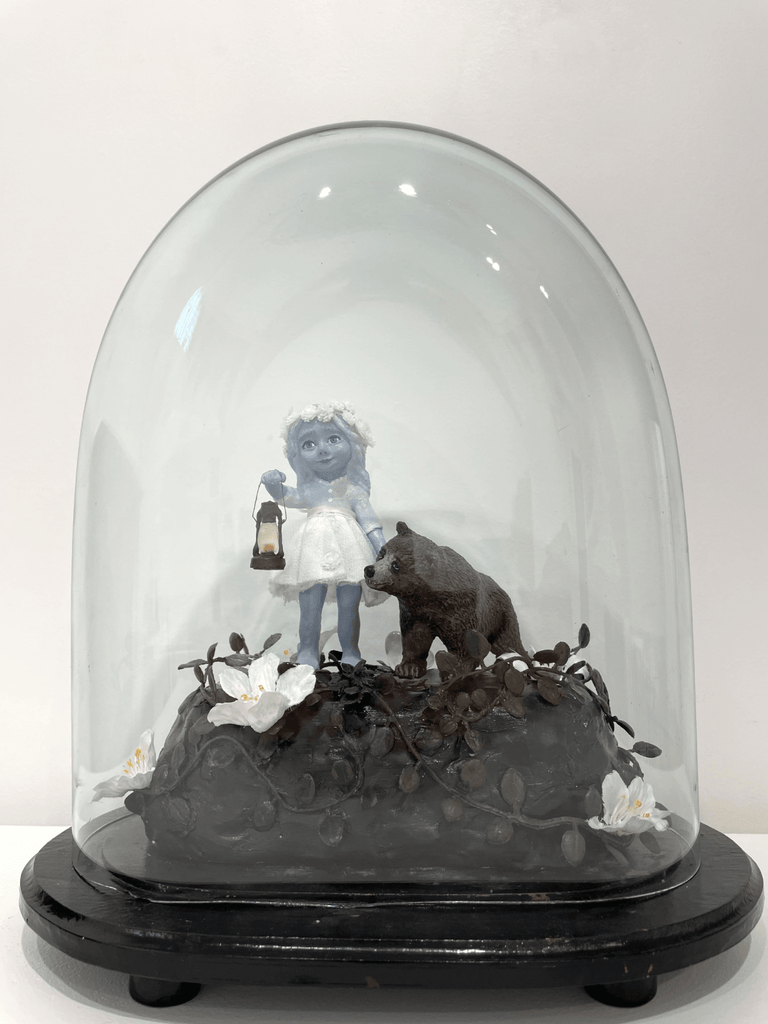 Anne Juul Christophersen - "In The Light Of The Full Moon" - resin & f ...