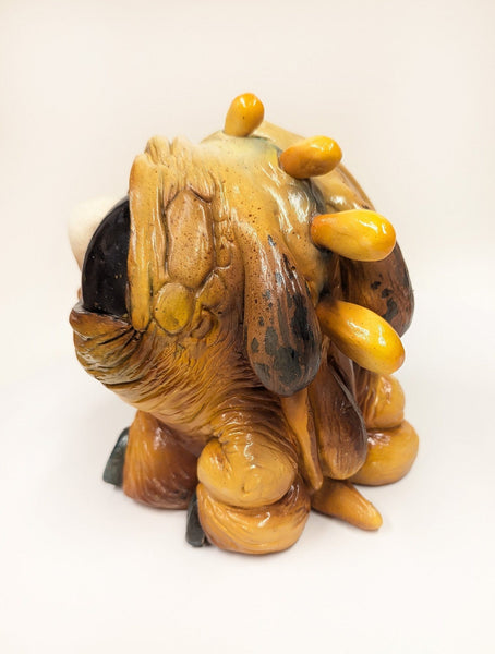 Deiter Barry - "Stargazer" - resin and vinyl | Beinart Gallery